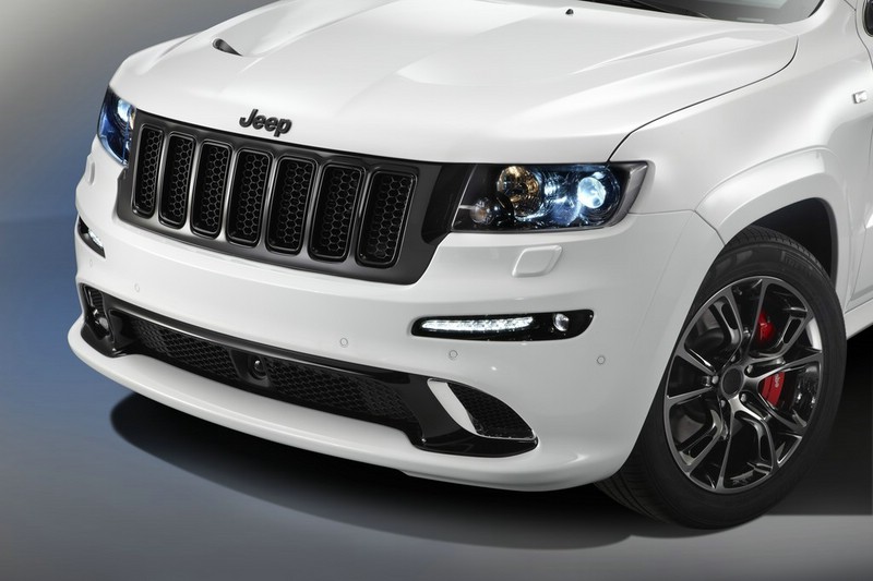 Galerie: Jeep Grand Cherokee SRT Limited Edition Kühlergrill | Bilder ...