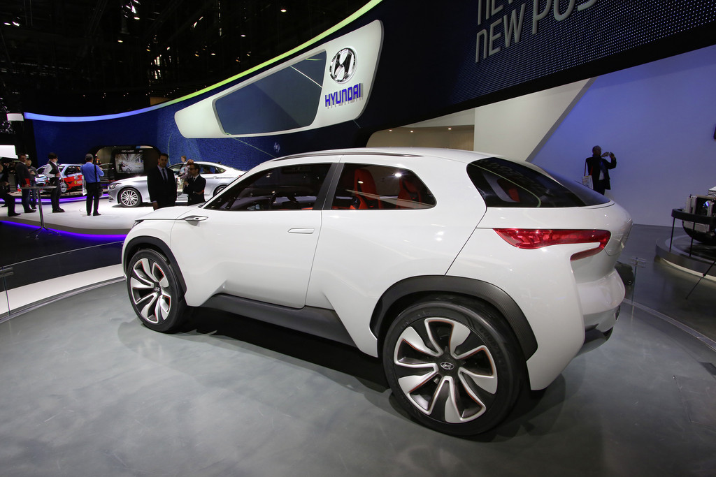 Galerie: Konzeptfahrzeug Hyundai Intrado | Bilder und Fotos