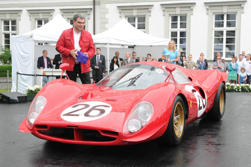 Galerie: Ferrari 330 P3 | Bilder und Fotos